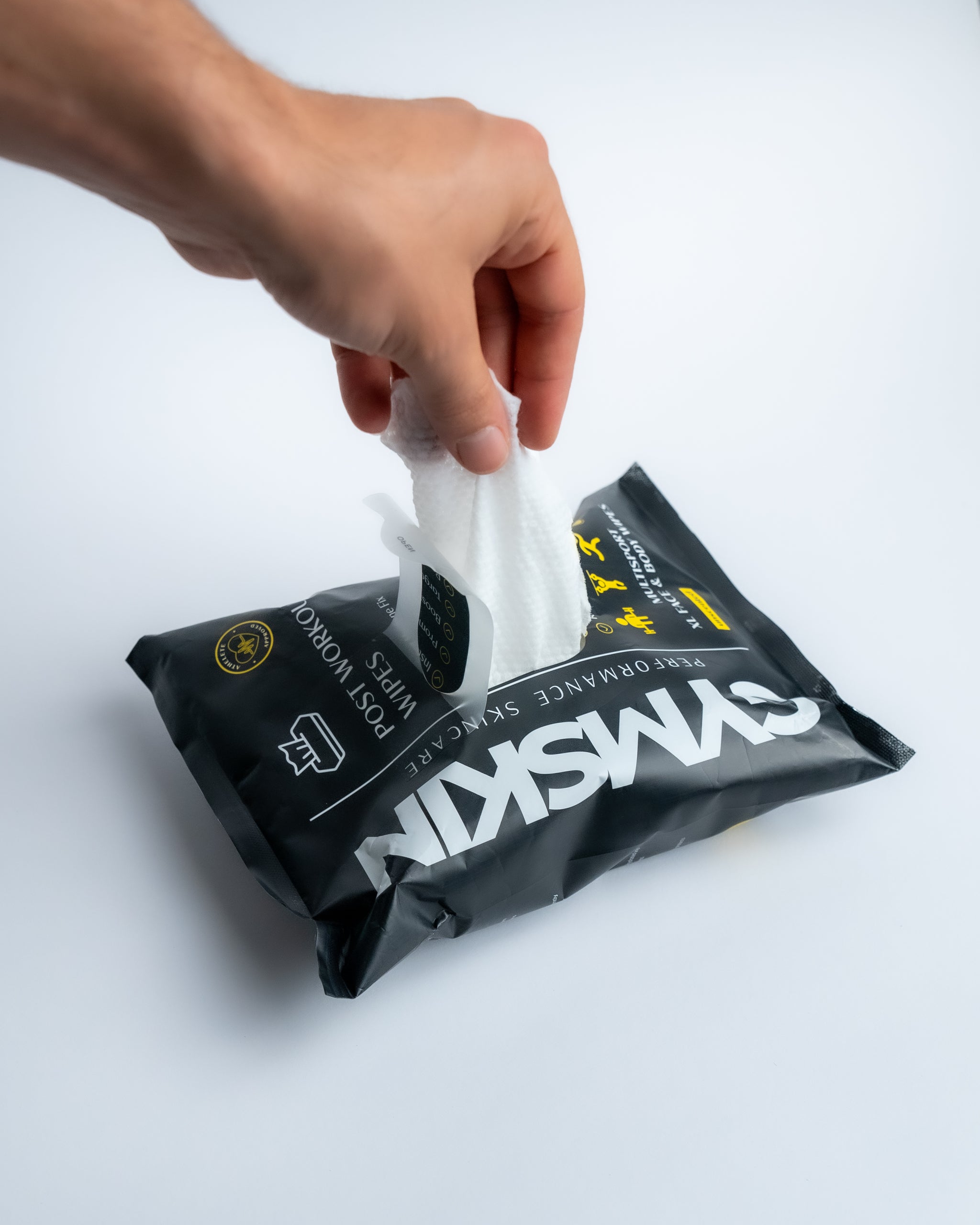 POST WORKOUT WIPES GYMSKIN post-workout-wipes-gymskin